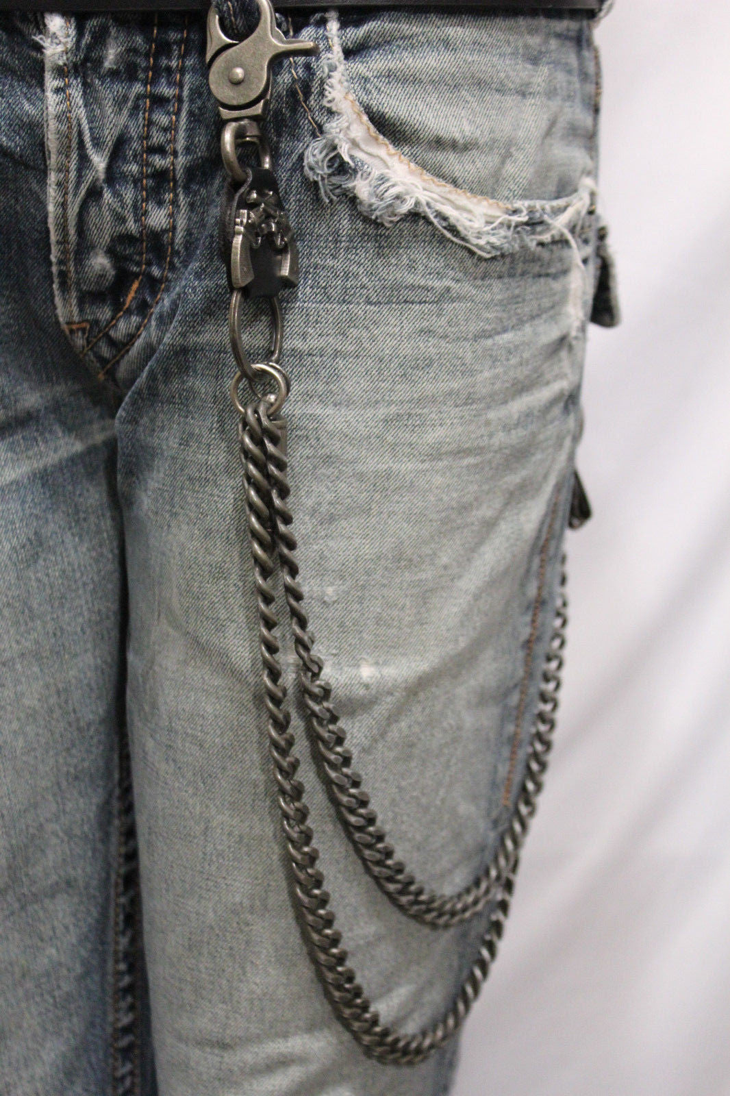 20" Key Holder & Wallet Chain with Guns & Bullet Charm – alwaystyle4you